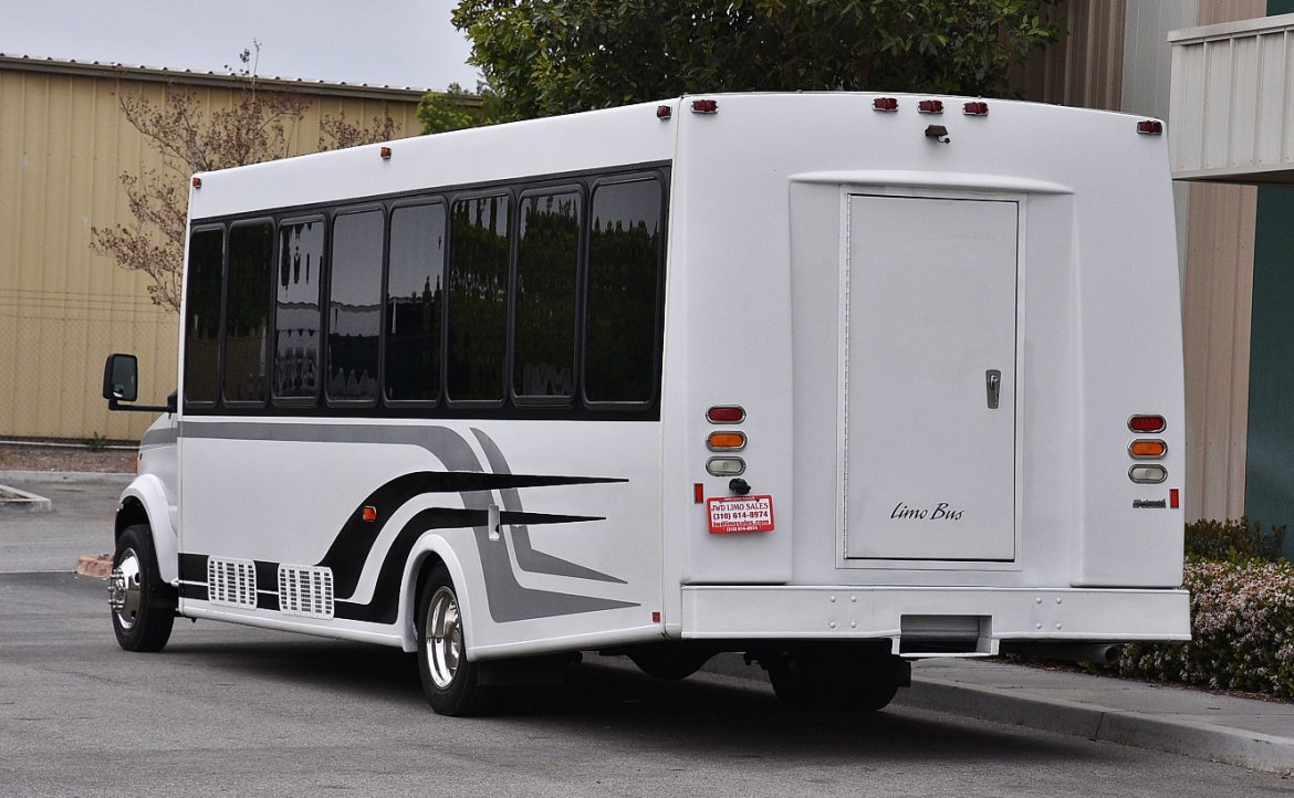 Used 2002 Ford E-550 for sale #WS-11164 | We Sell Limos