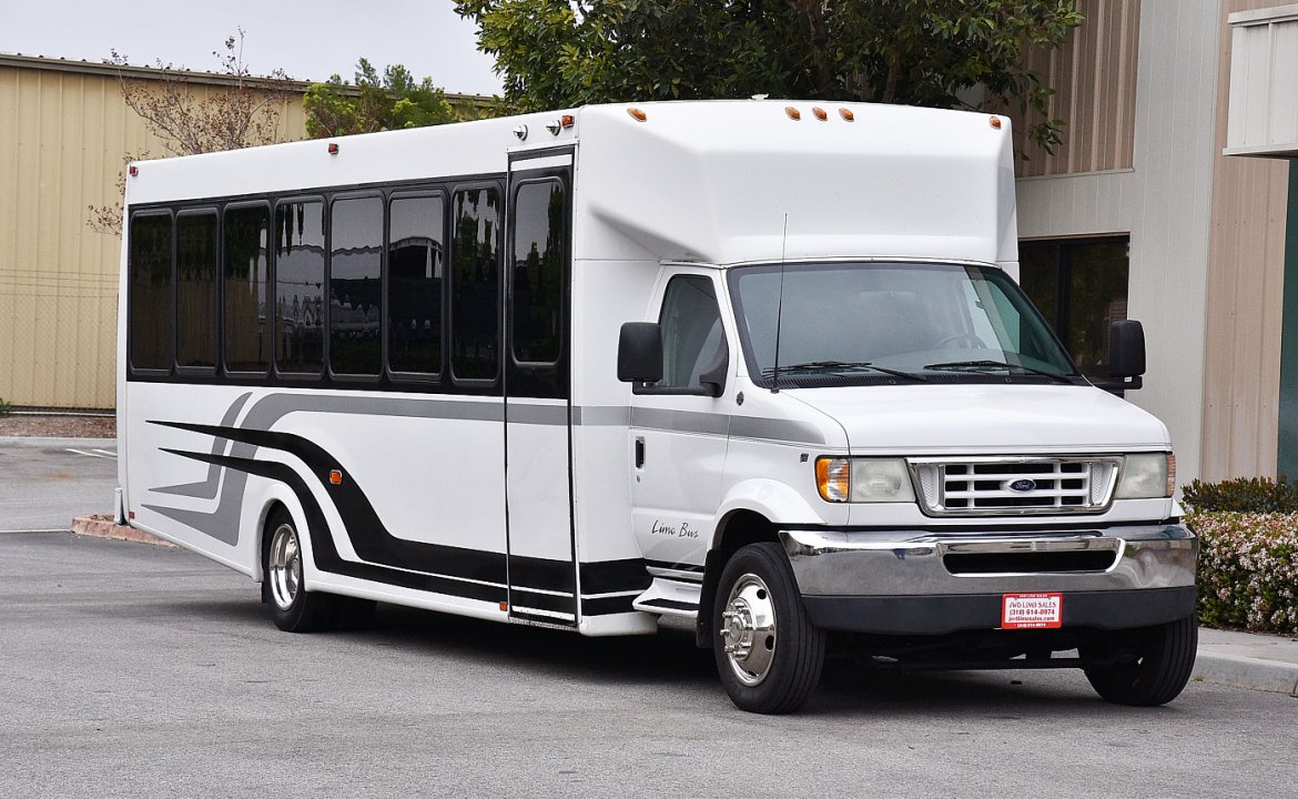 Used 2002 Ford E-550 for sale #WS-11164 | We Sell Limos