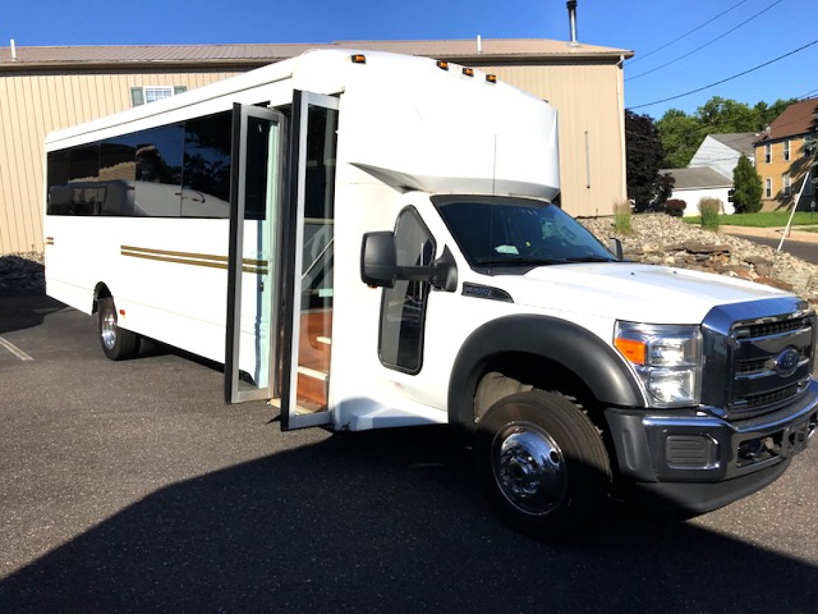 Used 2014 Ford F-550 for sale #WS-11333 | We Sell Limos