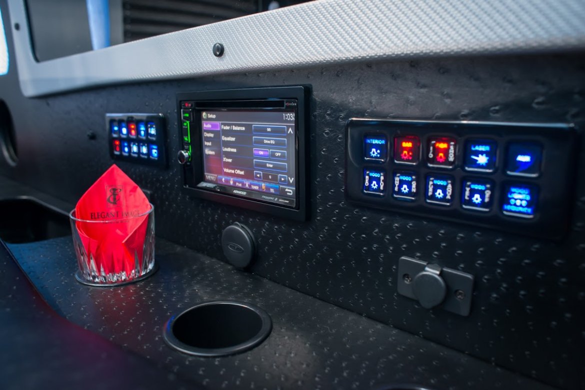 Used 2016 Ford F450 for sale #WS-11625 | We Sell Limos