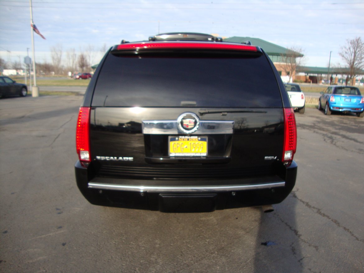 Used 2007 Audi ESCALADE ESV CEO EDITION for sale #WS-11681 | We Sell Limos