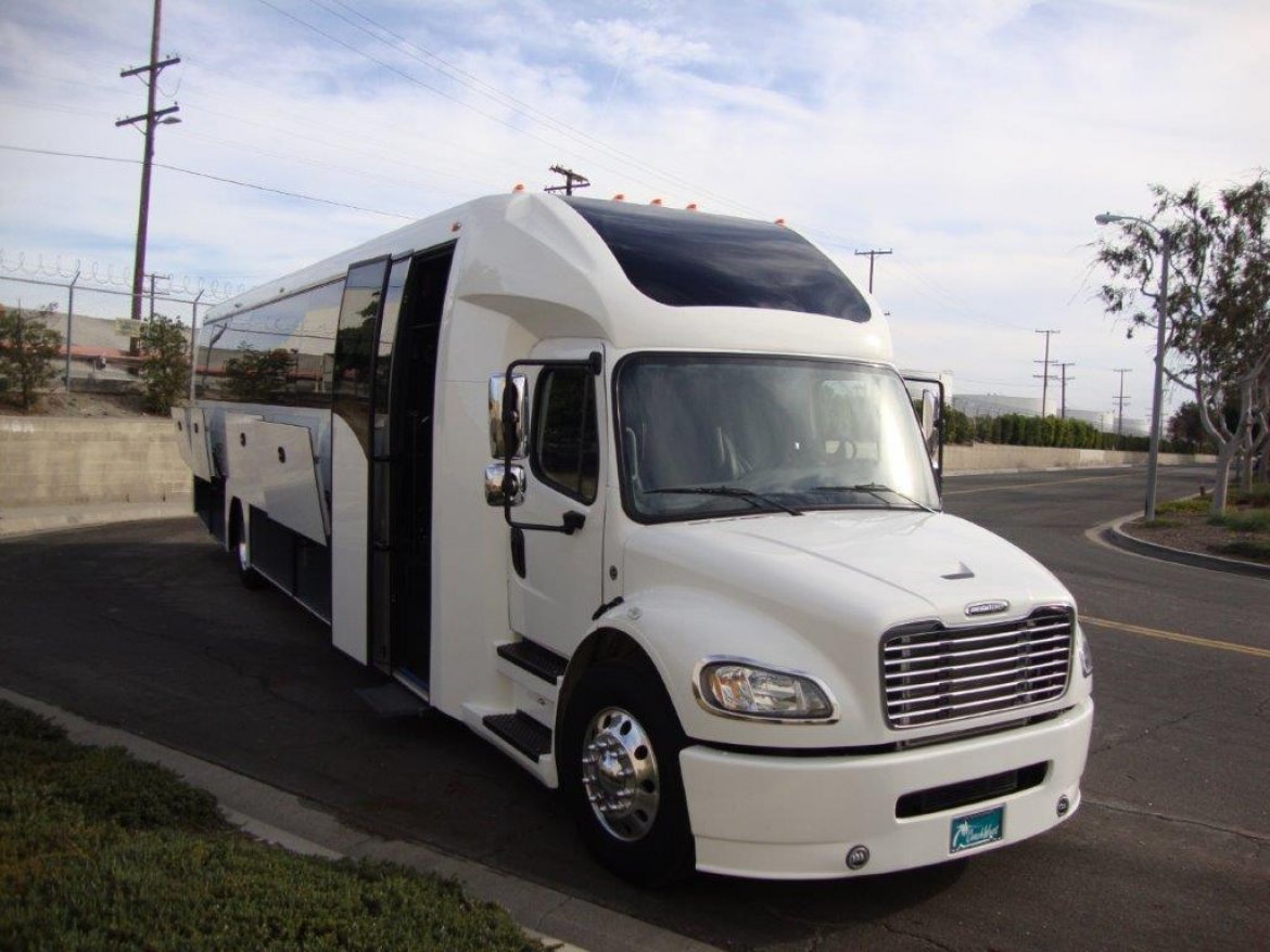 New 2019 Freightliner M2 ESuperCoach for sale #WS-11742 | We Sell Limos