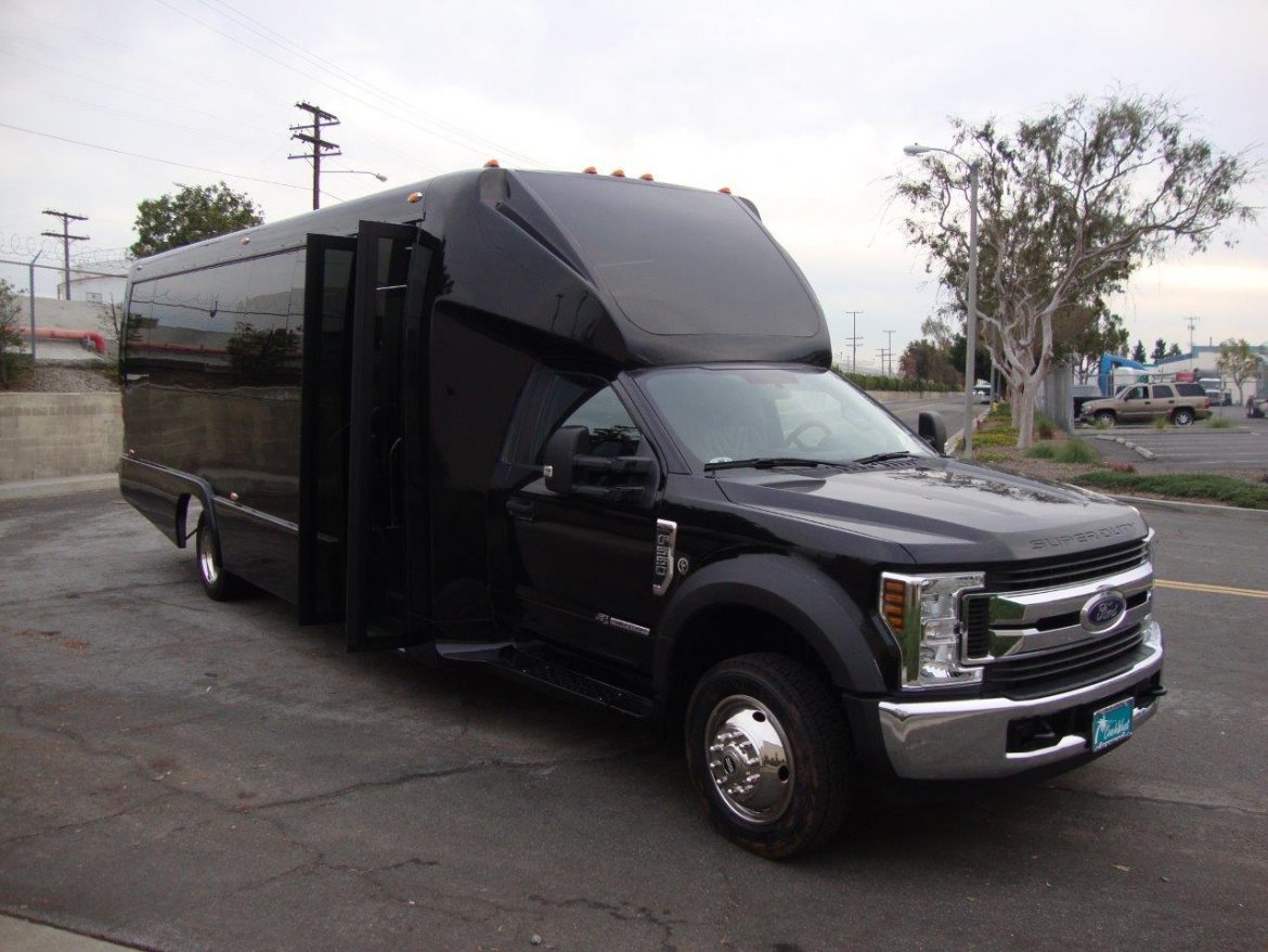 New 2018 Ford F-550 Super Duty Passenger Bus for sale #WS-11795 | We ...
