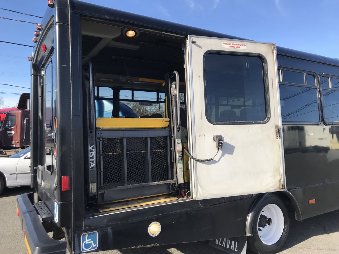 Used 2006 GMC C5500 for sale #WS-11956 | We Sell Limos