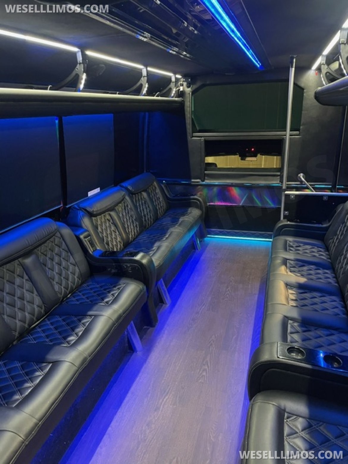 Used 2015 Ford F450 for sale in Austin, TX #WS-18382 | We Sell Limos