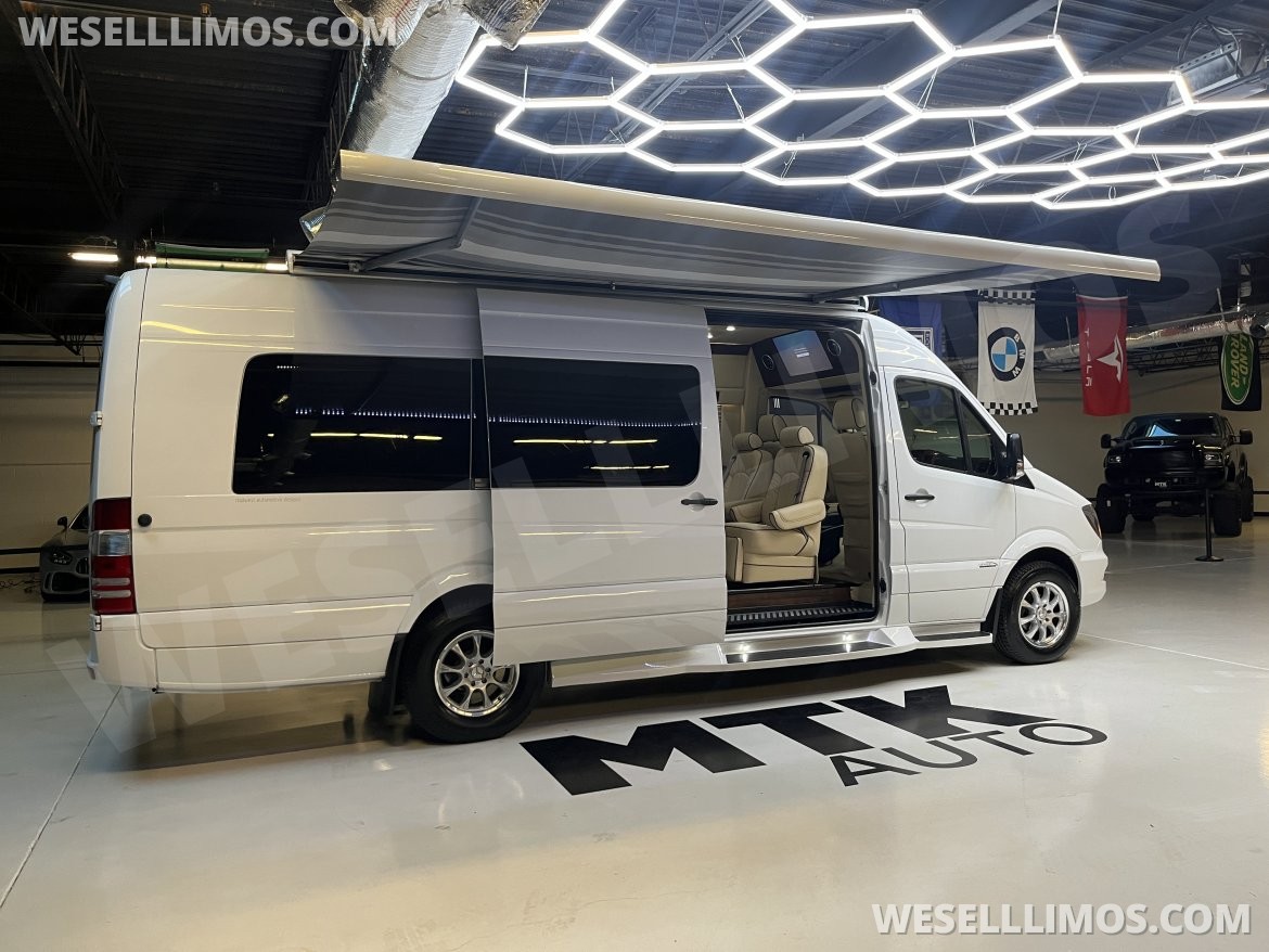 Used 2018 Mercedes-Benz Sprinter 3500 Luxury Coach for sale in Richmond ...