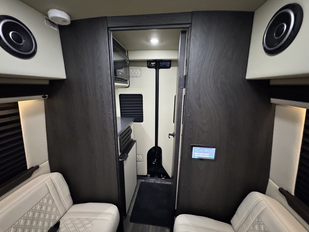 Used 2024 Mercedes-Benz V Cruise For Sale in MO - WeSellLimos