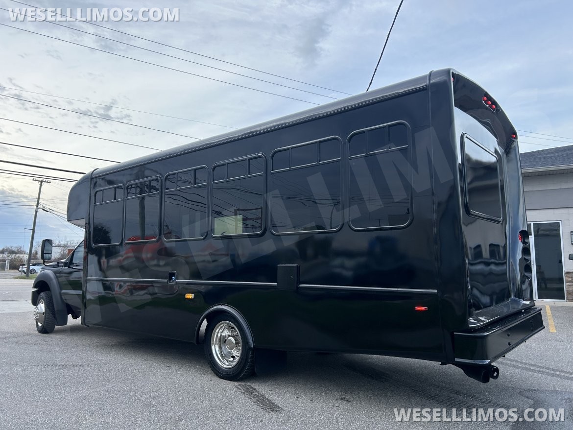 Used 2015 Ford F-550 for sale in Fraser, MI #WS-18607 | We Sell Limos