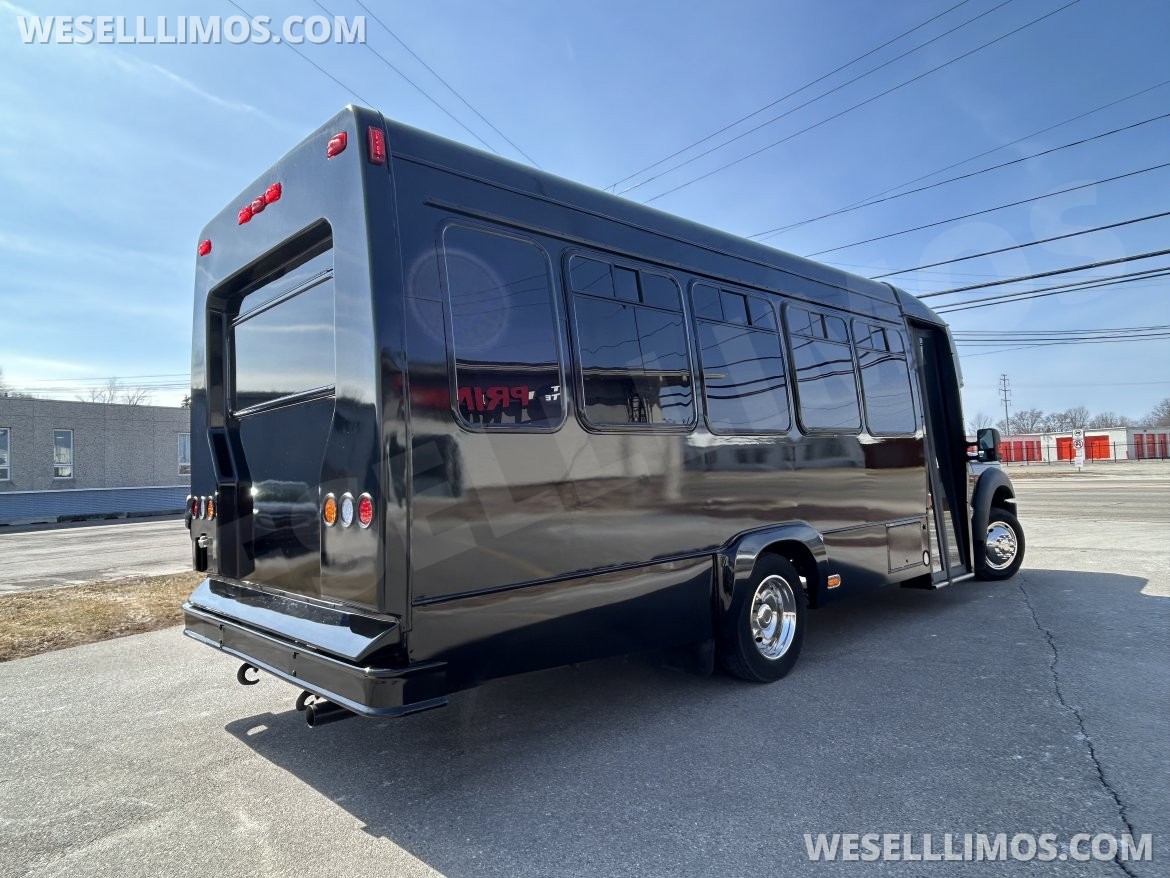 New 2014 Ford F450 for sale in fraser, MI #WS-18817 | We Sell Limos