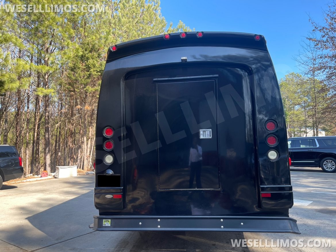 Used 2013 Ford F-550 for sale in Atlanta, GA #WS-18859 | We Sell Limos