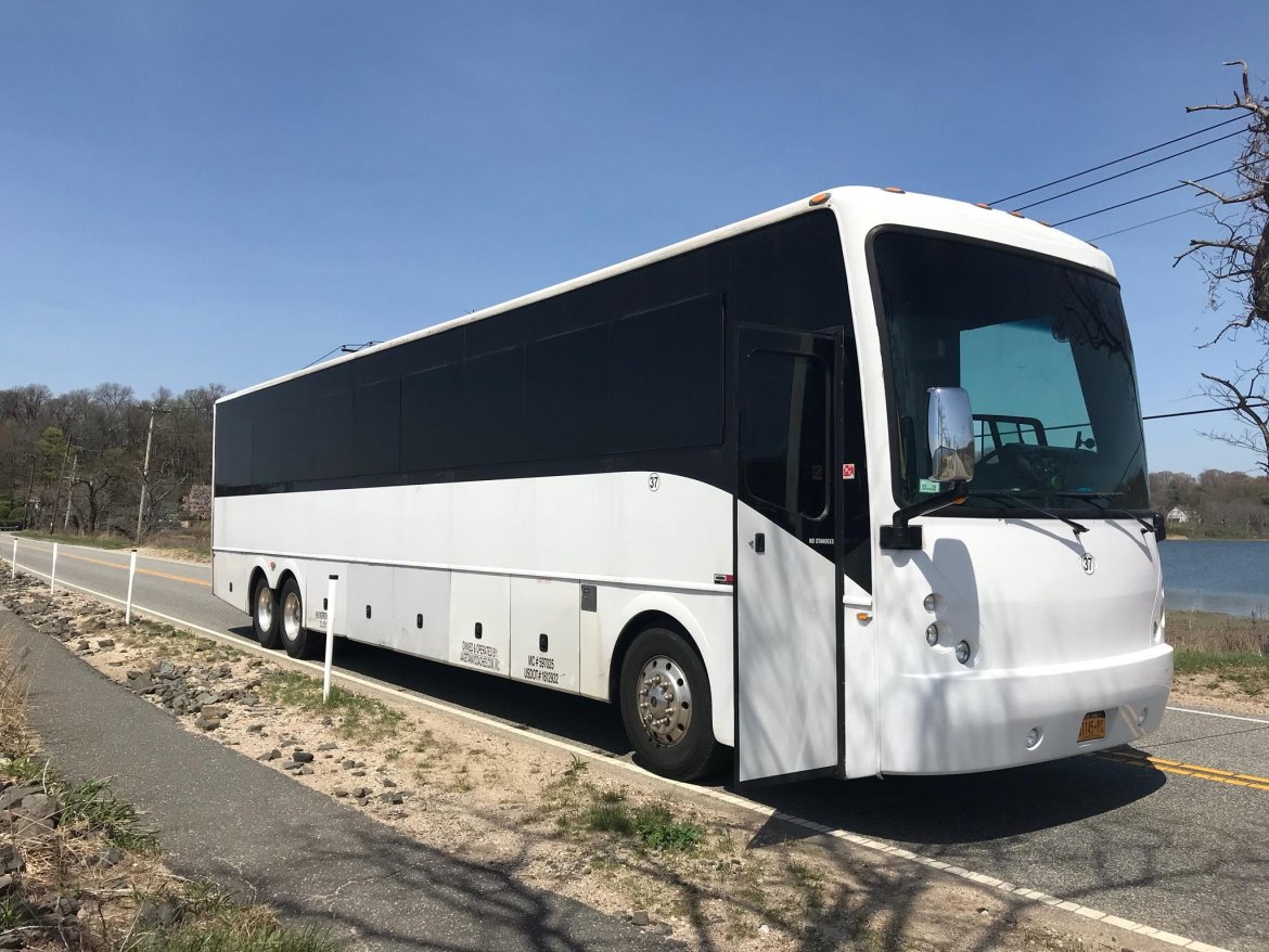 Used 2014 Freightliner Motorcoach for sale #WS-12409 | We Sell Limos