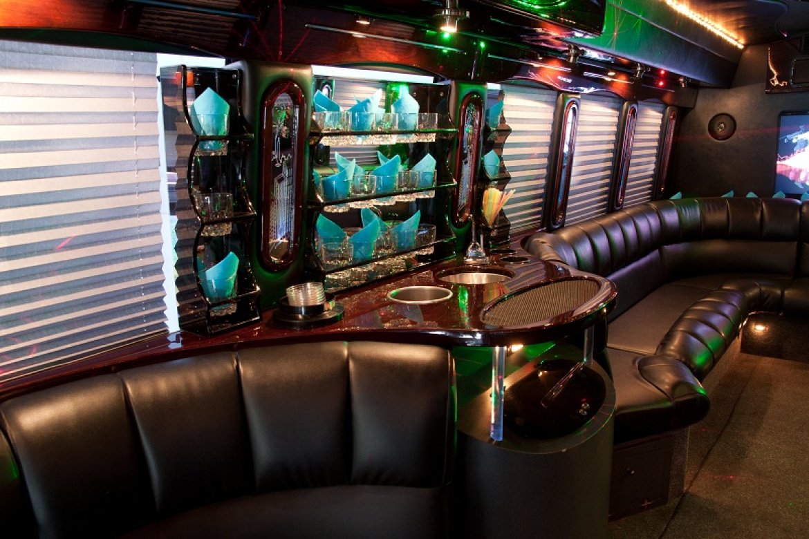 Used 2008 Chevrolet Max 5500 for sale #WS-12526 | We Sell Limos