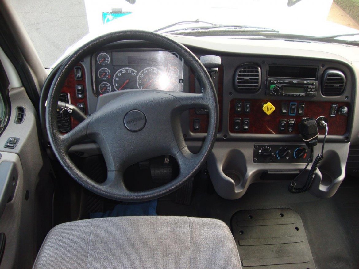 Used 2018 Freightliner M2 106 Passenger Bus for sale #WS-13088 | We ...