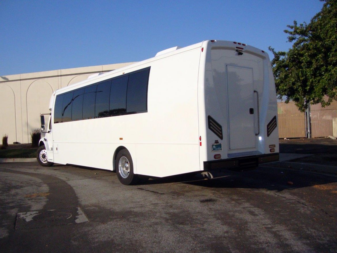 Used 2018 Freightliner M2 106 Passenger Bus for sale #WS-13108 | We ...