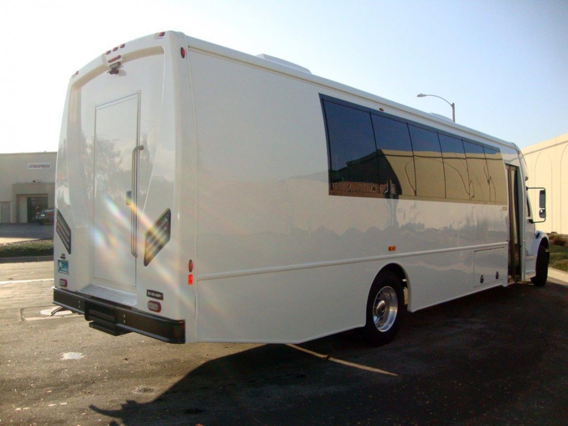 Used 2018 Freightliner M2 106 Passenger Bus for sale #WS-13108 | We ...