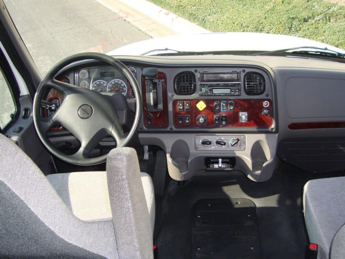 Used 2017 Freightliner M2 106 Passenger Bus for sale #WS-13109 | We ...