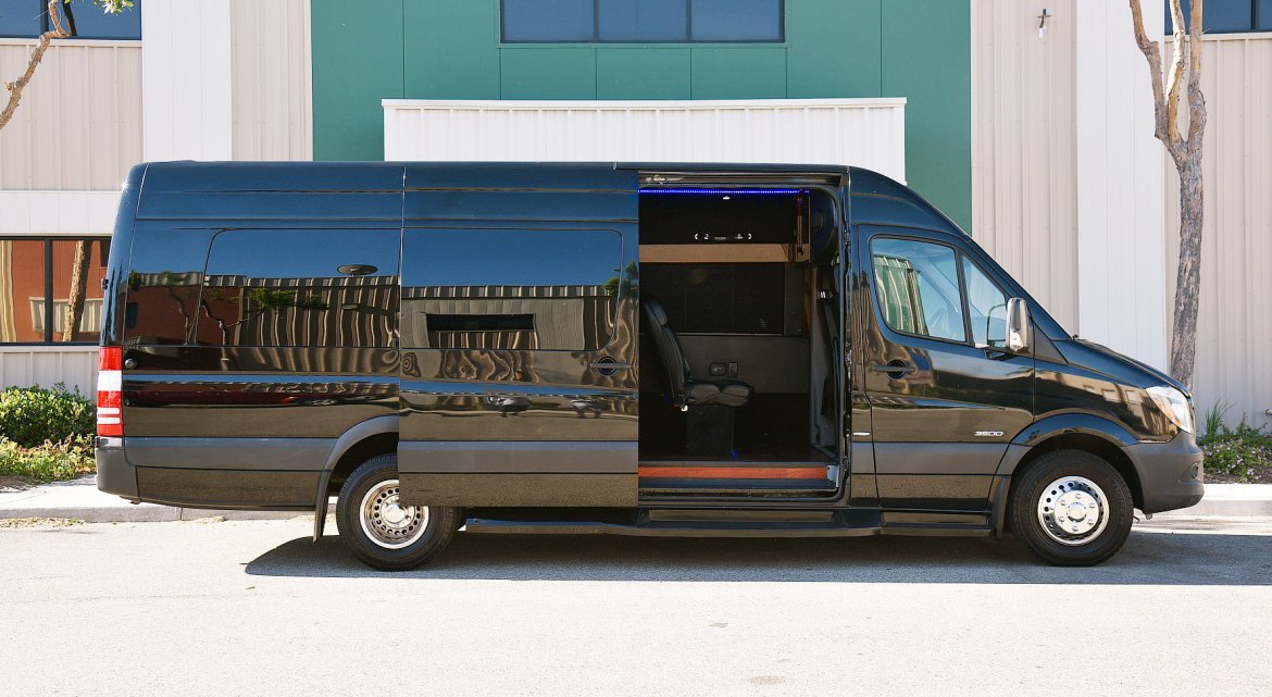 Used 2014 Mercedes-Benz Sprinter 3500 for sale #WS-13490 | We Sell Limos