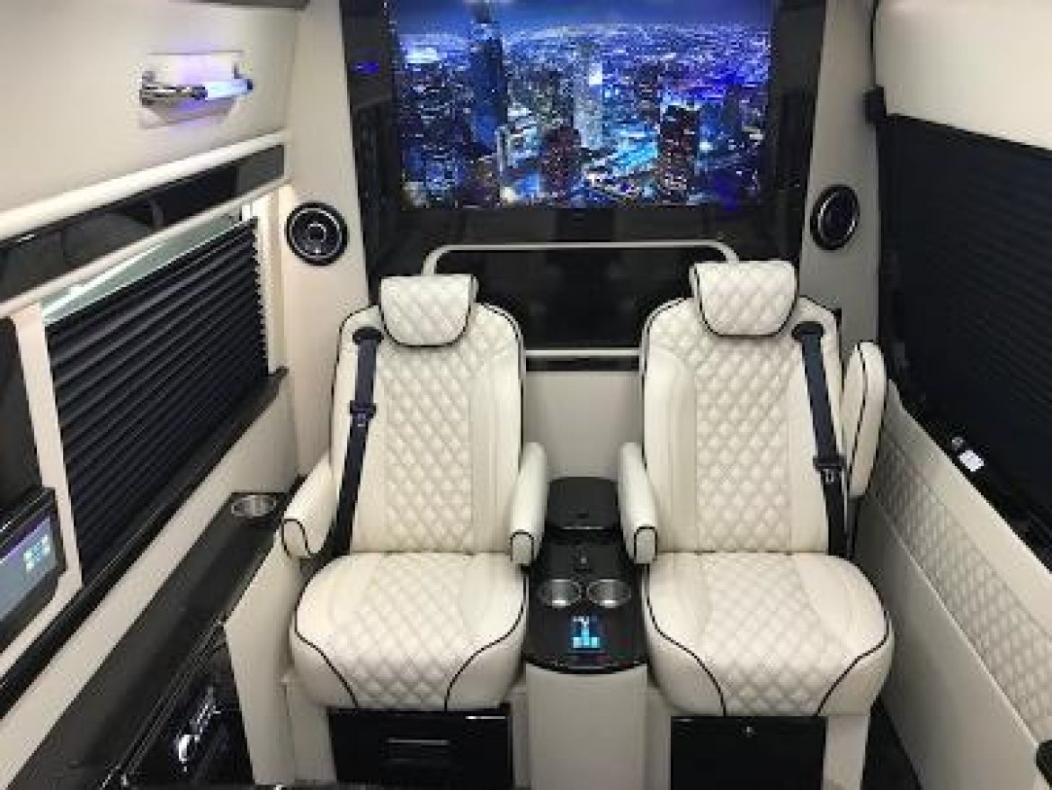 New 2020 Mercedes-Benz Club J Sprinter for sale #WS-13688 | We Sell Limos