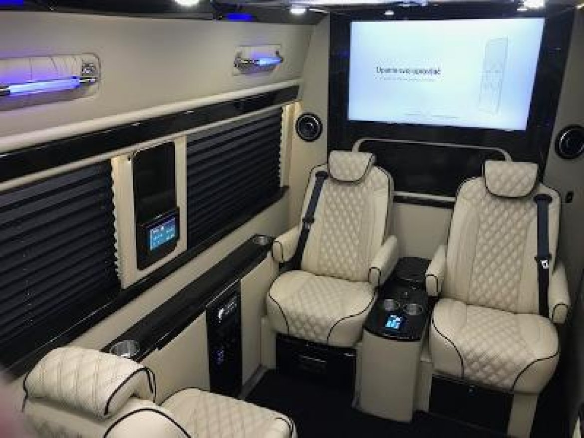 New 2020 Mercedes-Benz Club J Sprinter for sale #WS-13688 | We Sell Limos
