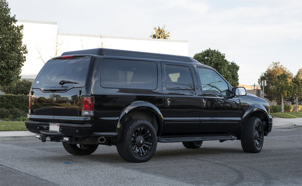 Used 2005 Ford Excursion for sale #WS-13818 | We Sell Limos
