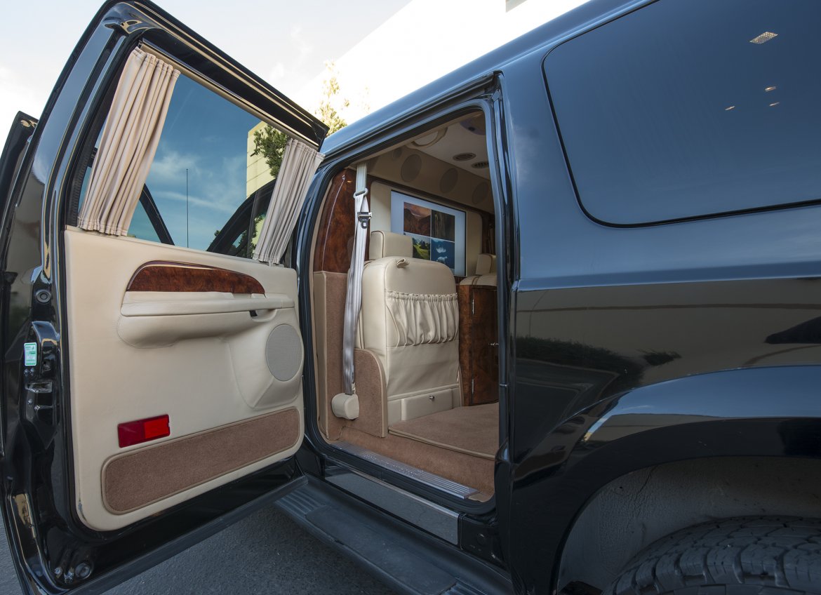 Used 2005 Ford Excursion for sale #WS-13818 | We Sell Limos