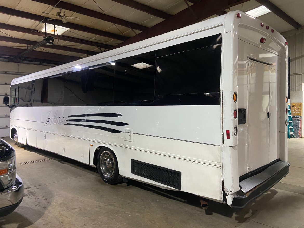 Used 2007 Freightliner Apollo 30 pass Limobus for sale #WS-14234 | We ...