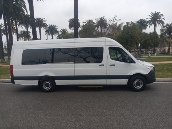 3970 New and Used Limousines For Sale | We Sell Limos