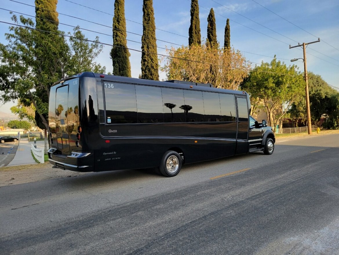 Used 2017 Ford F-550 GM33 for sale #WS-14413 | We Sell Limos