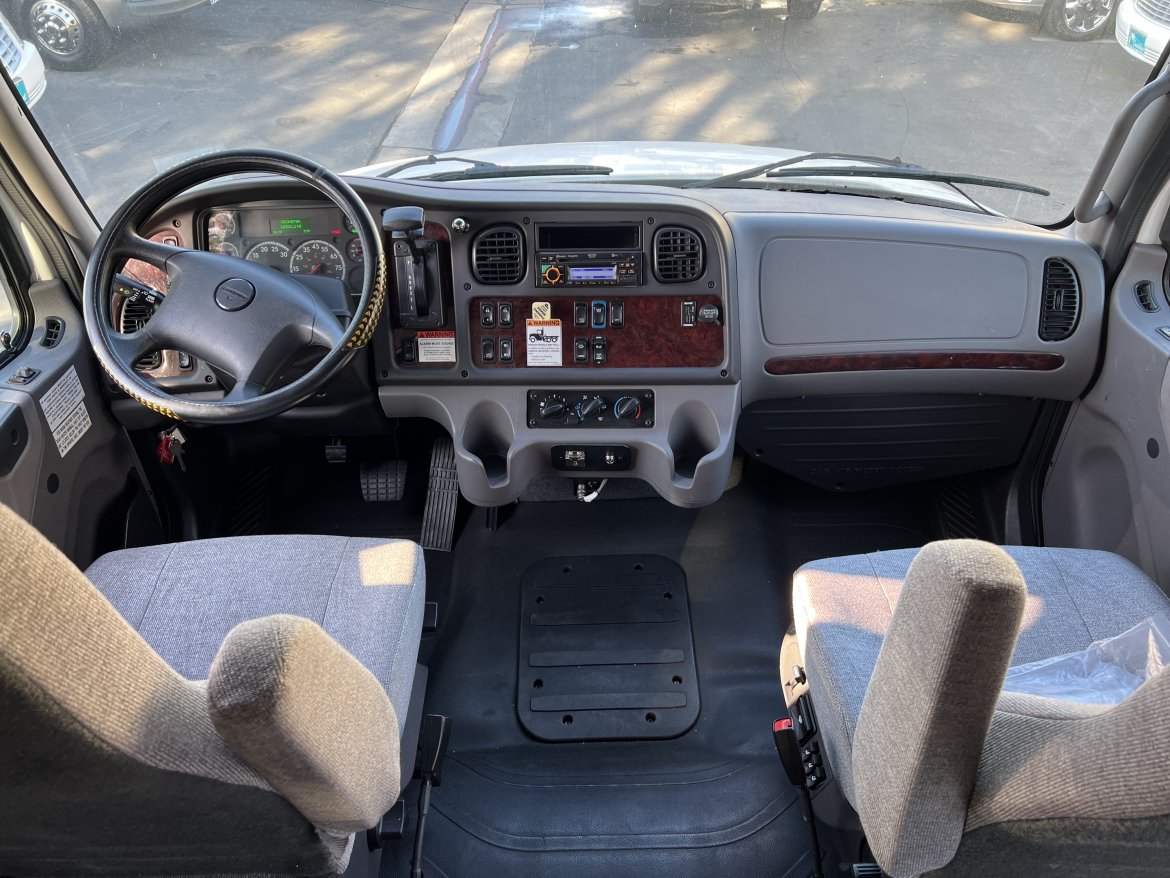 Used 2018 Freightliner M2 106 Passenger Bus for sale #WS-14477 | We ...