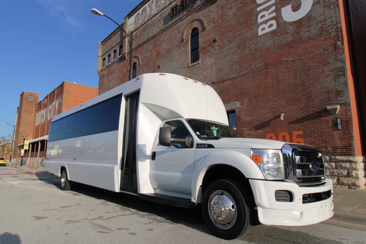 Used 2016 Ford F-550 Limo Bus 26 Pass for sale #WS-14490 | We Sell Limos