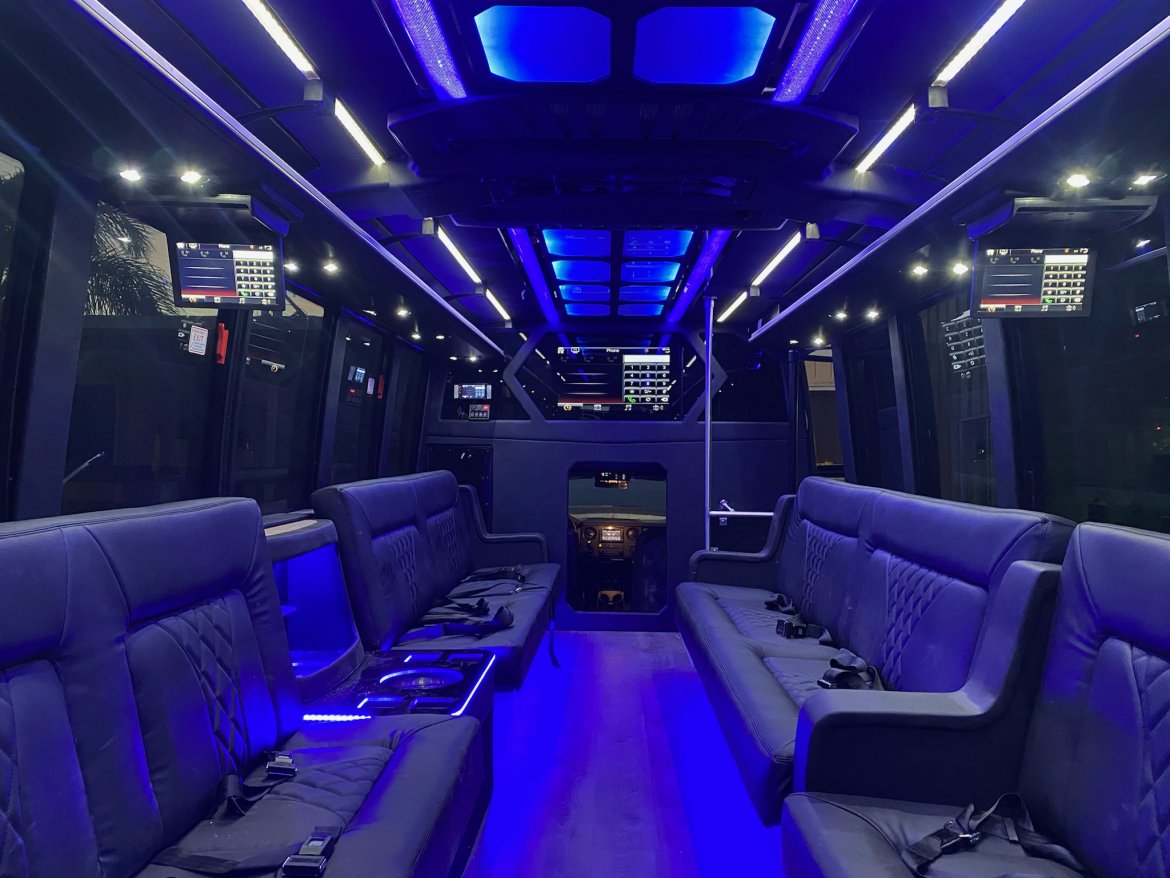 Used 2016 Ford F-500 GM33 Limo Bus for sale #WS-14608 | We Sell Limos