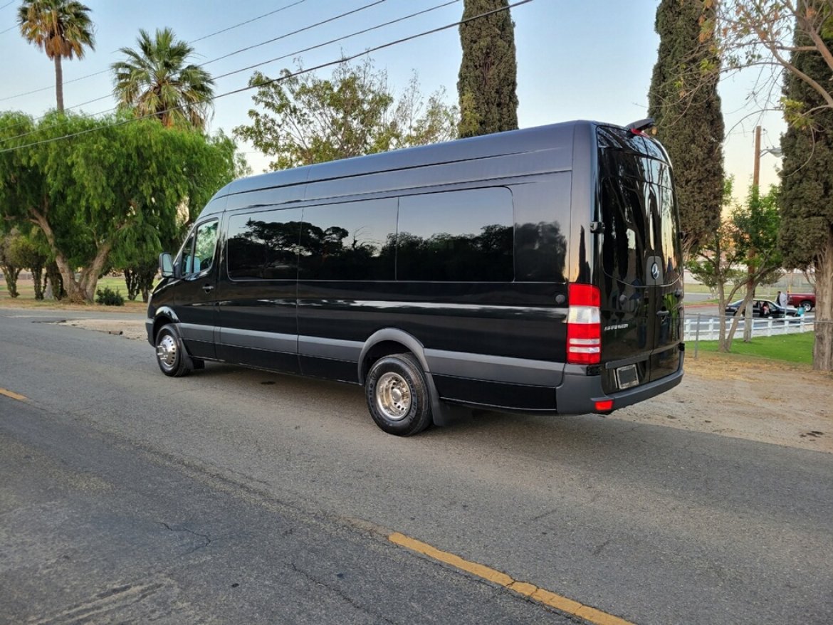 Used 2018 Mercedes-Benz 14 Passenger Limo Sprinter for sale #WS-14668 ...