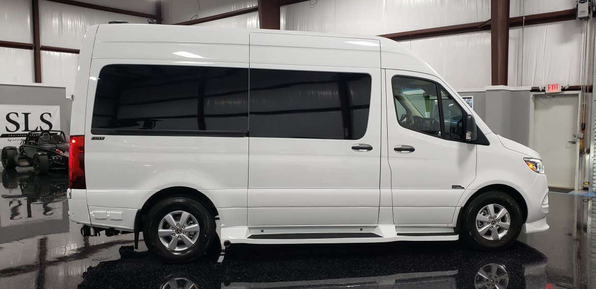 New 2022 Mercedes-Benz Sprinter 2500 144" Luxe Cruiser for sale #WS ...