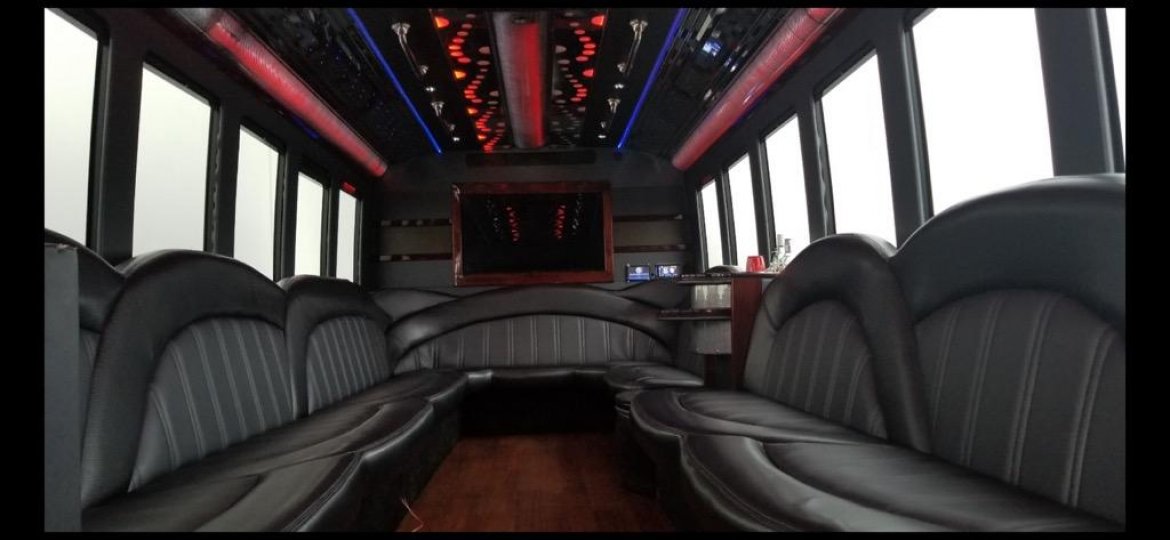 Used 2011 Ford F550 Limo Bus for sale #WS-15495 | We Sell Limos