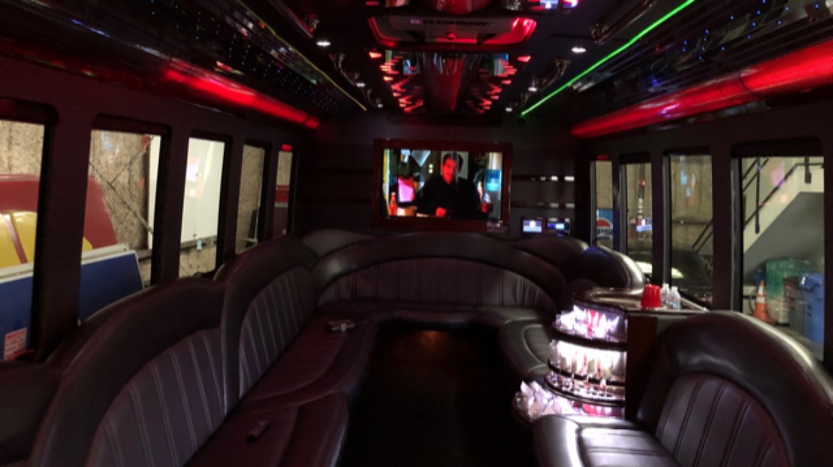 Used 2011 Ford F550 Limo Bus for sale #WS-15495 | We Sell Limos