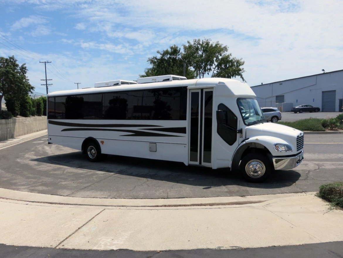 Used 2017 Freightliner M2 Defender for sale #WS-15538 | We Sell Limos