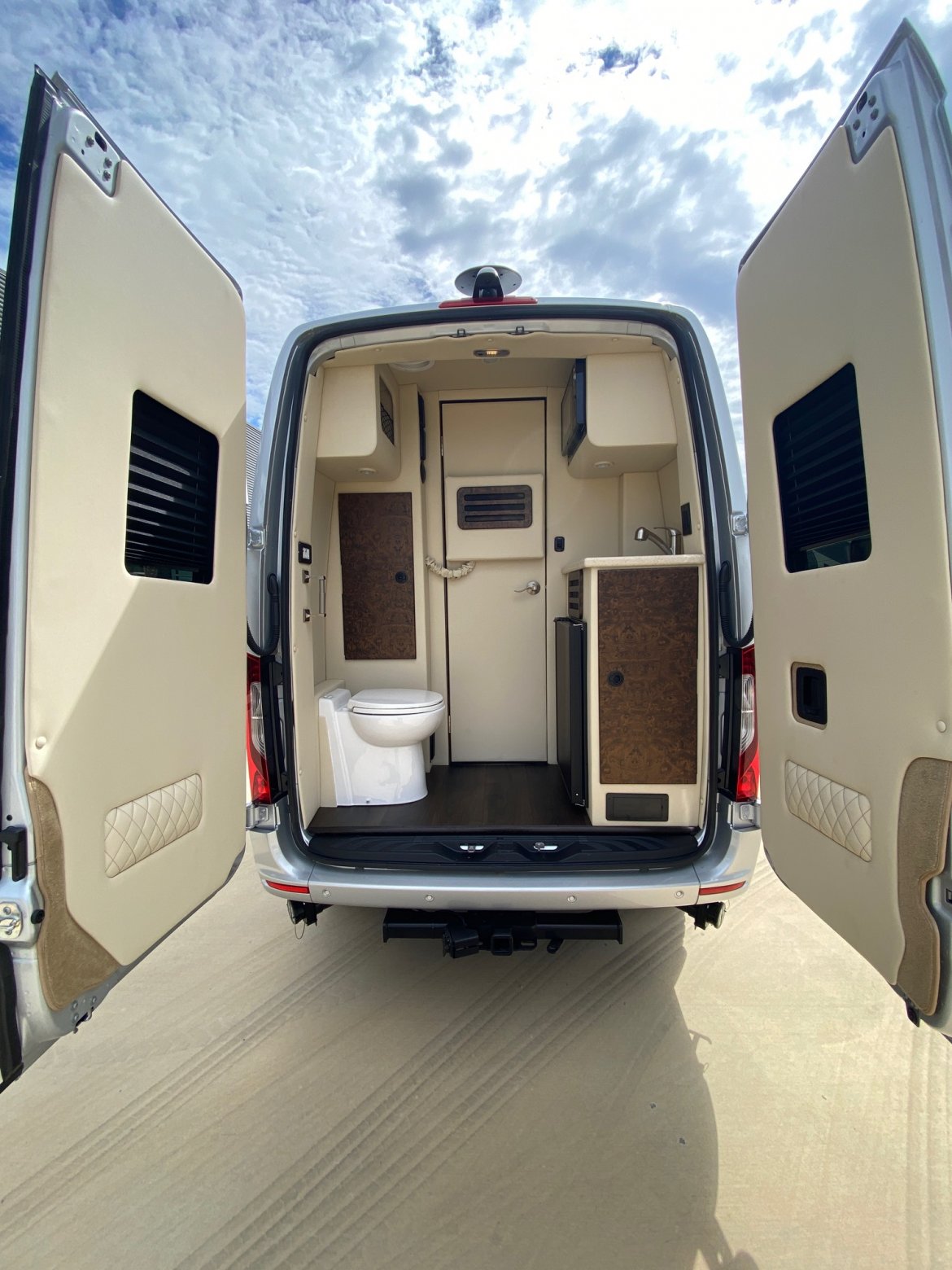 New 2023 Mercedes-Benz Luxe Cruiser 144 4x4 for sale #WS-15588 | We ...