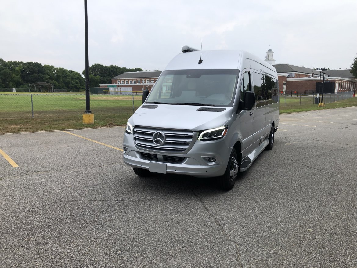 Used 2021 Mercedes-Benz 170 ext for sale #WS-15634 | We Sell Limos