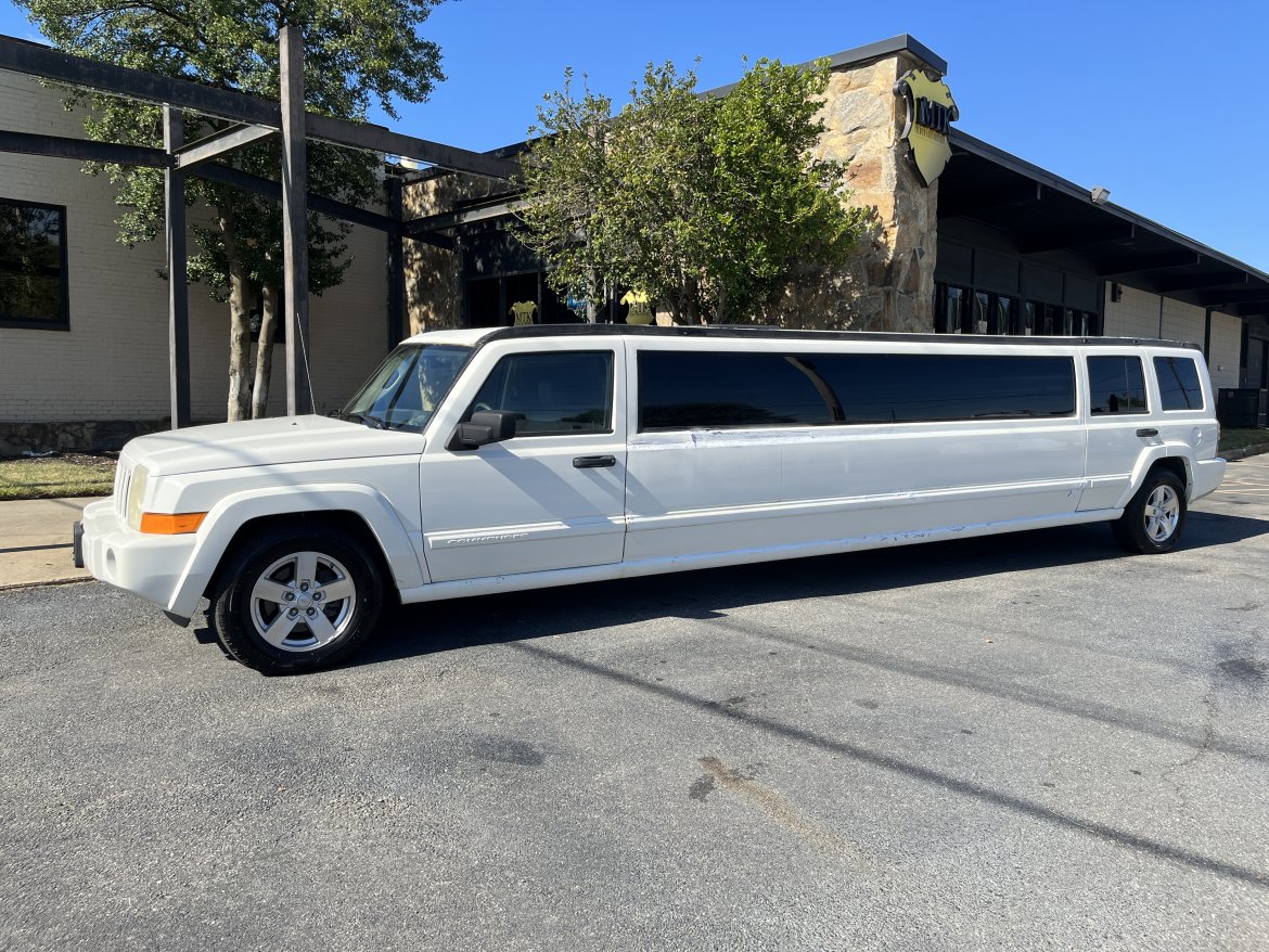 Used 2006 Jeep Commander for sale #WS-15648 | We Sell Limos