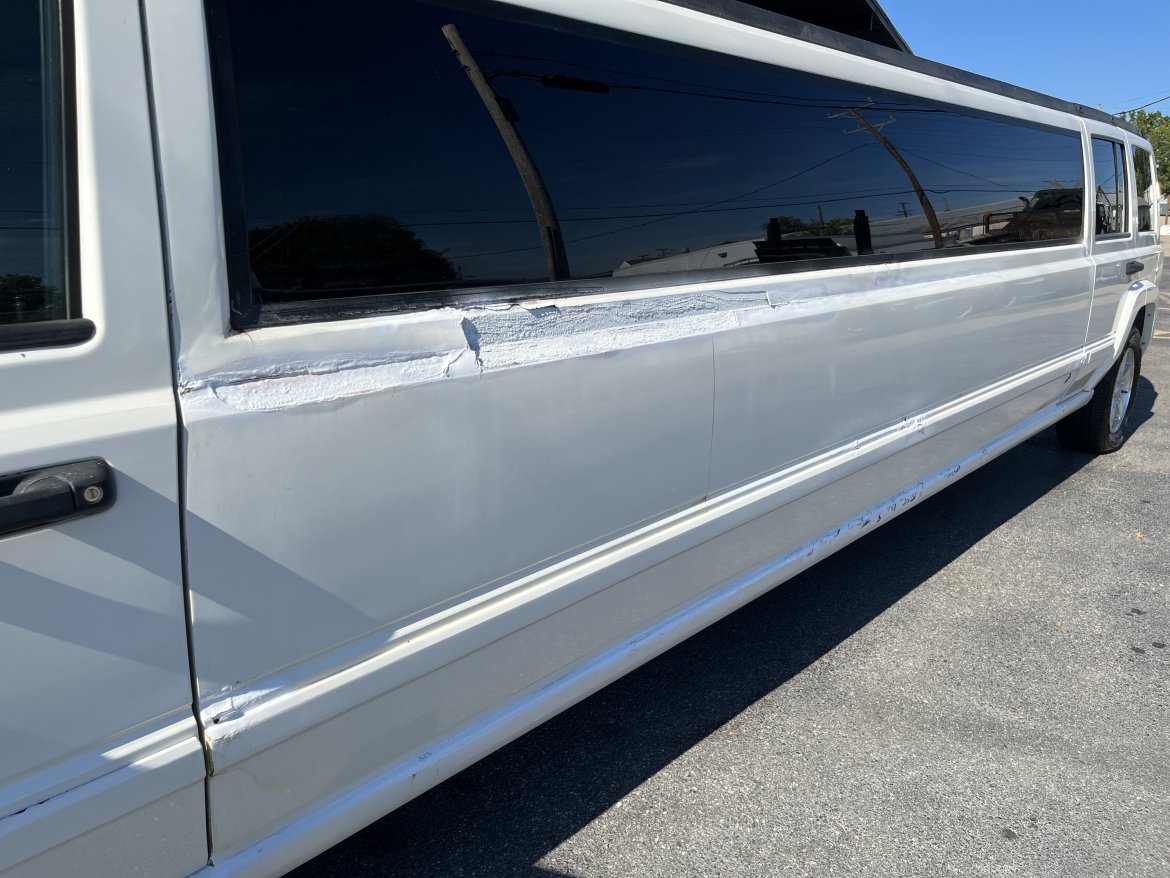 Used 2006 Jeep Commander for sale #WS-15648 | We Sell Limos