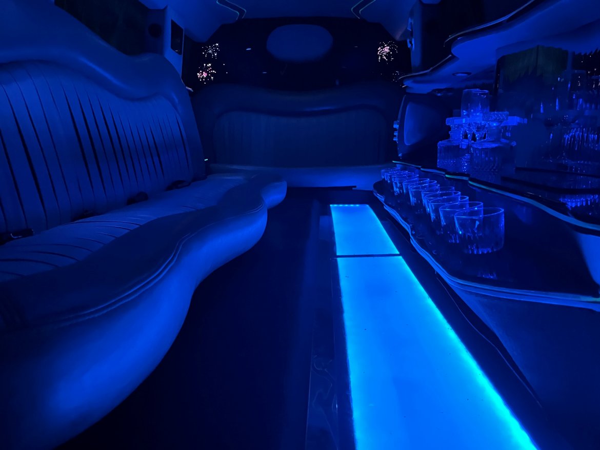 Used 2006 Jeep Commander for sale #WS-15648 | We Sell Limos