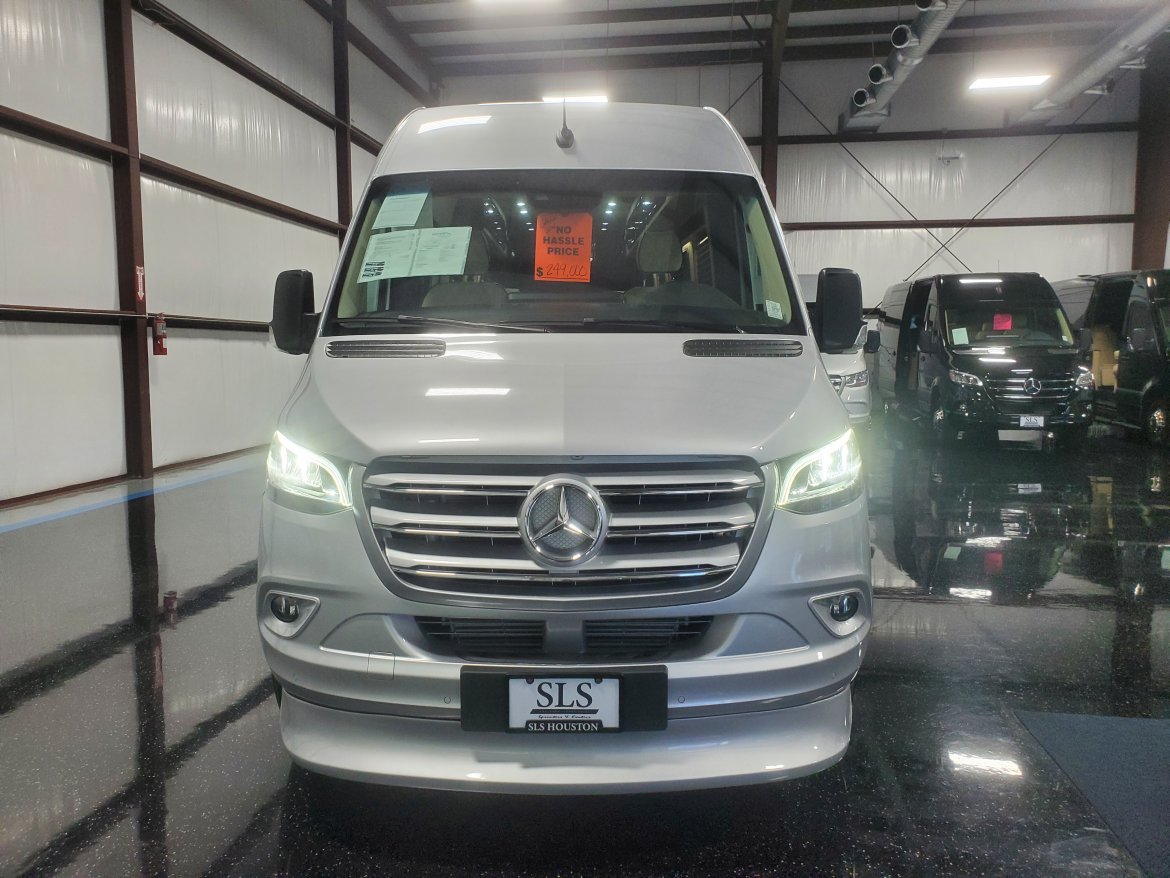 New 2023 Mercedes-Benz Sprinter 3500 170" Midwest Luxe Daycruiser SS ...