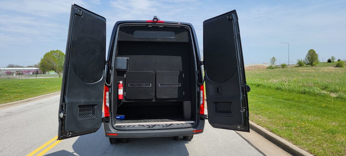 New 2022 Mercedes-Benz Sprinter 3500 170 ht limousine for sale in ...