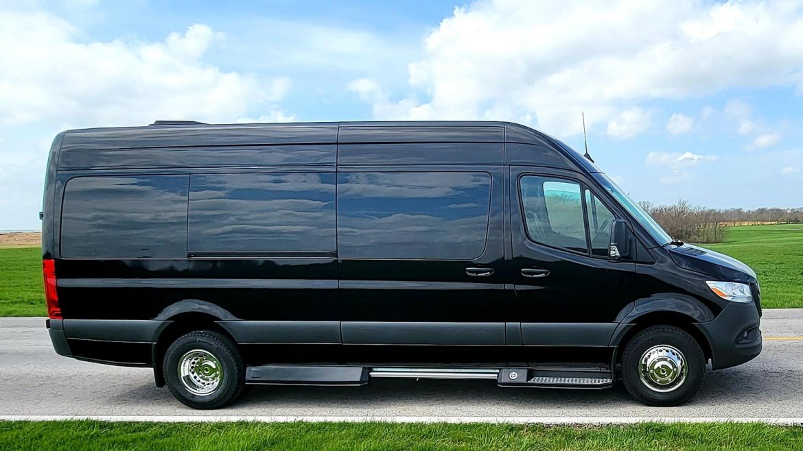 New 2022 Mercedes-Benz Sprinter 3500 170 ht limousine for sale in ...