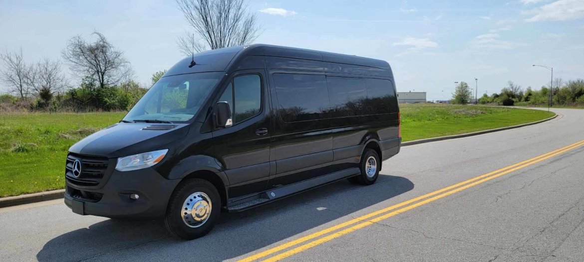 New 2022 Mercedes-Benz Sprinter 3500 170 ht limousine for sale in ...