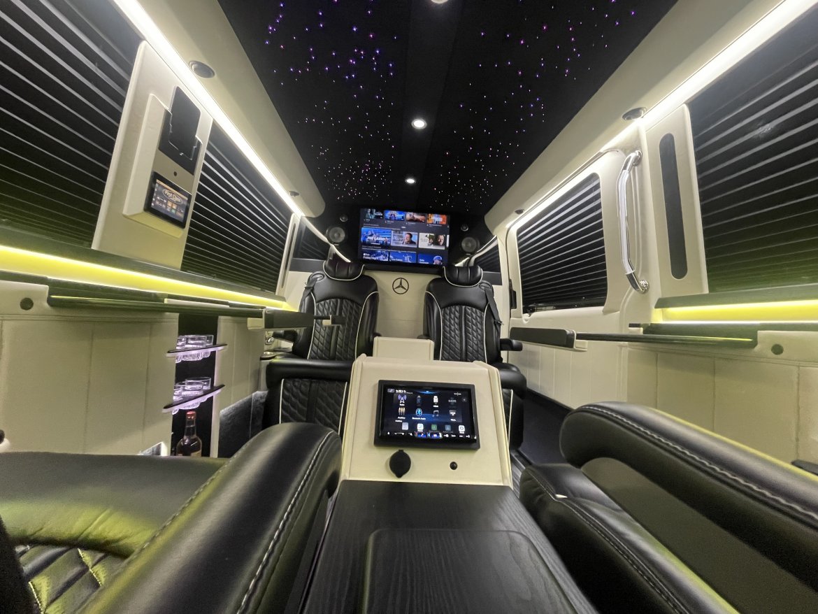 New 2022 Mercedes-Benz Sprinter 144" Low Roof CEO for sale #WS-15882 ...