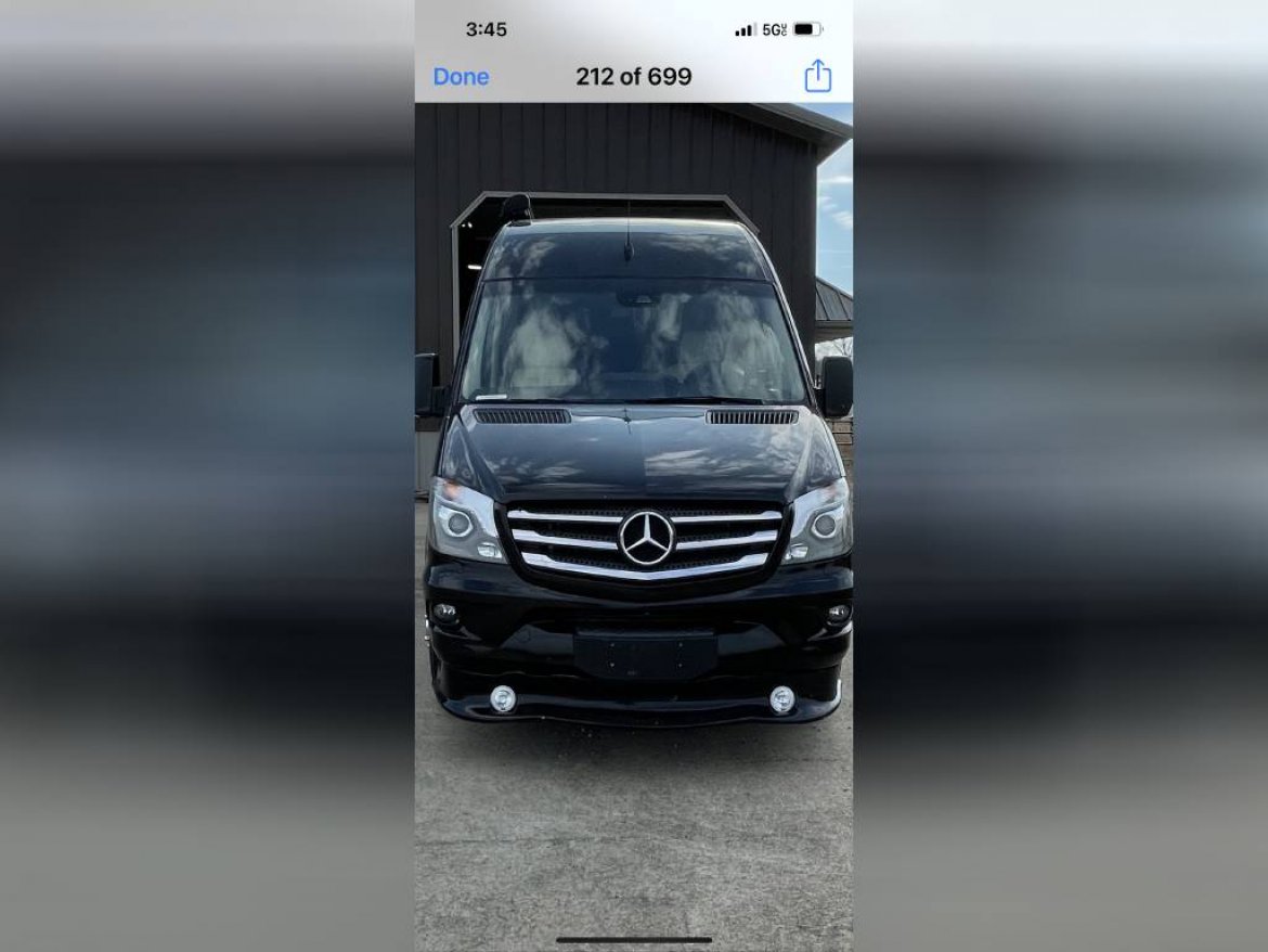 Used 2017 Mercedes-Benz Daycruiser 3500 170' ext for sale #WS-15915 ...