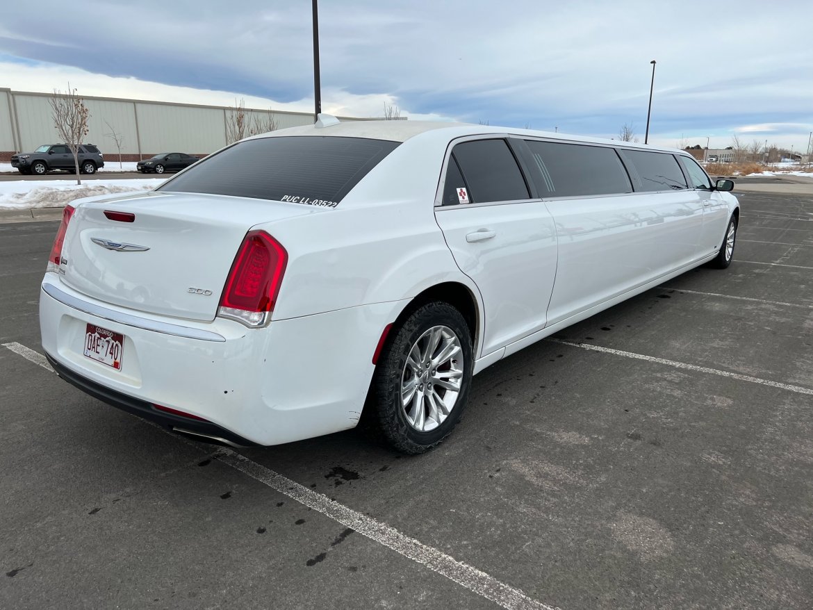 Used 2017 Chrysler 300 for sale #WS-15970 | We Sell Limos