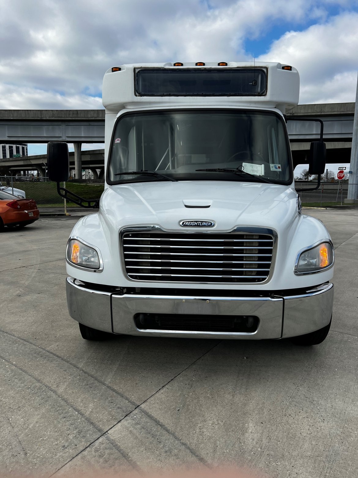 Used 2016 Freightliner Legacy for sale #WS-15984 | We Sell Limos