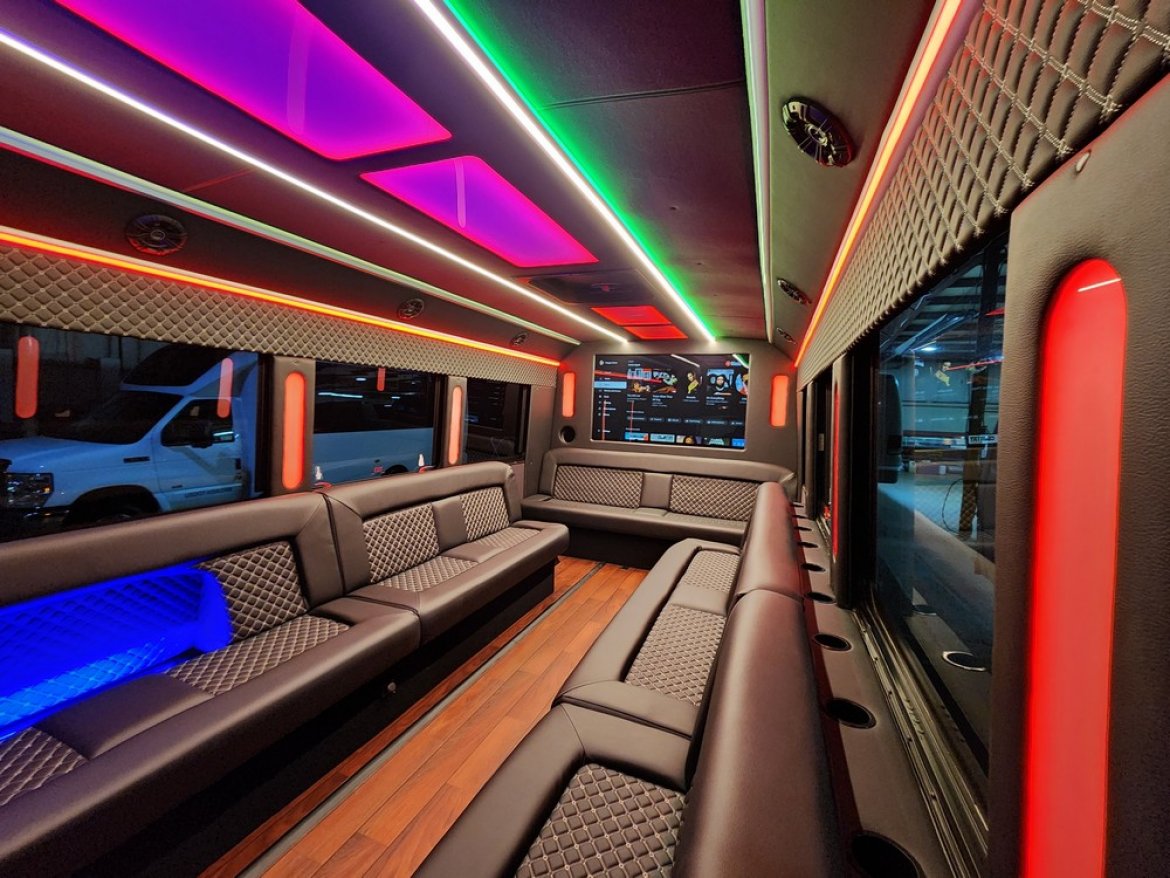 Used 2014 Ford E450 for sale #WS-15992 | We Sell Limos